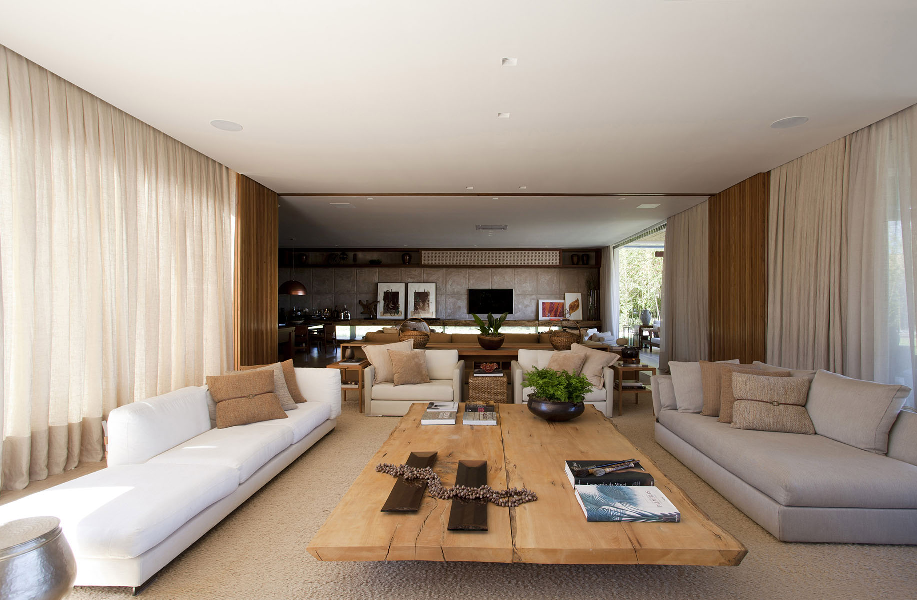 PORTFOLIO - Gusto Design Furniture